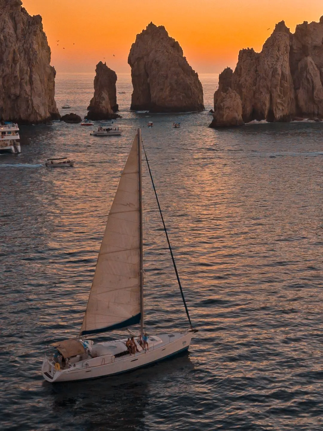Luxury Sunset Sailing | Le Blanc Spa Resort Los Cabos